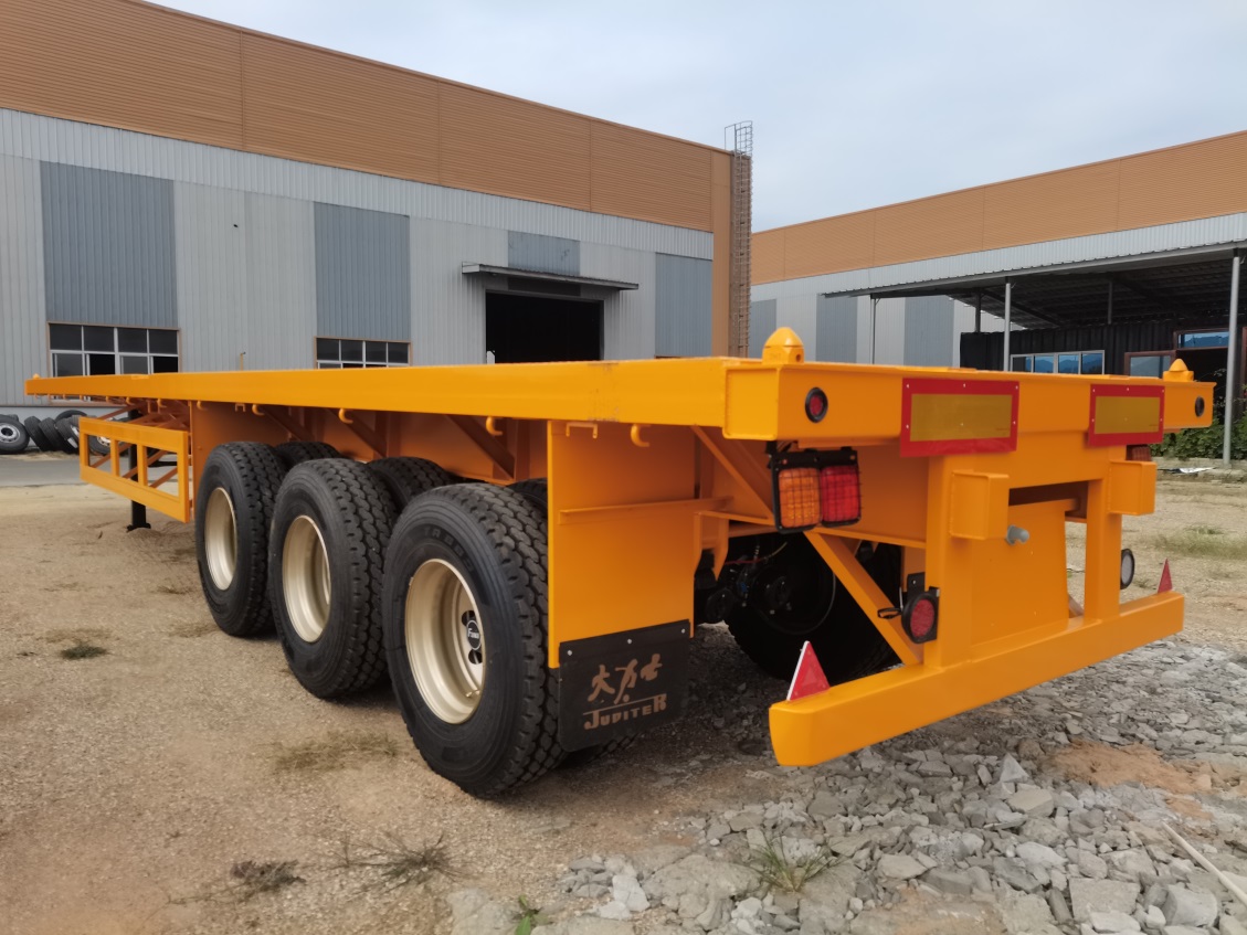 40 ft Skeleton Trailer, Tri-Axle, GVWR 46 Ton, Tare Weight 6000 kg - Topper