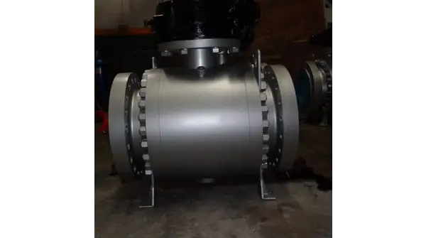 Bolted Bonnet Ball Valve, 10 Inch, 300 LB, A105, API 6D, RF | Vervo