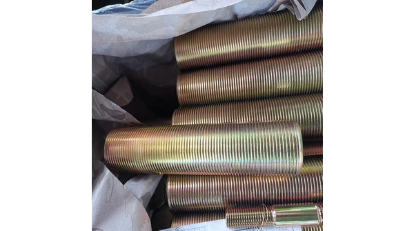 API 20E BSL 2 Bolt, ASTM A193 B7, 8 UNC, Yellow Zinc Plated | China Topper