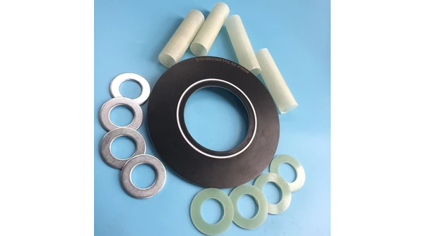 4 Inch Dielectric Flange Kit, G10 Sleeve and Washer, 900 LB | China Topper