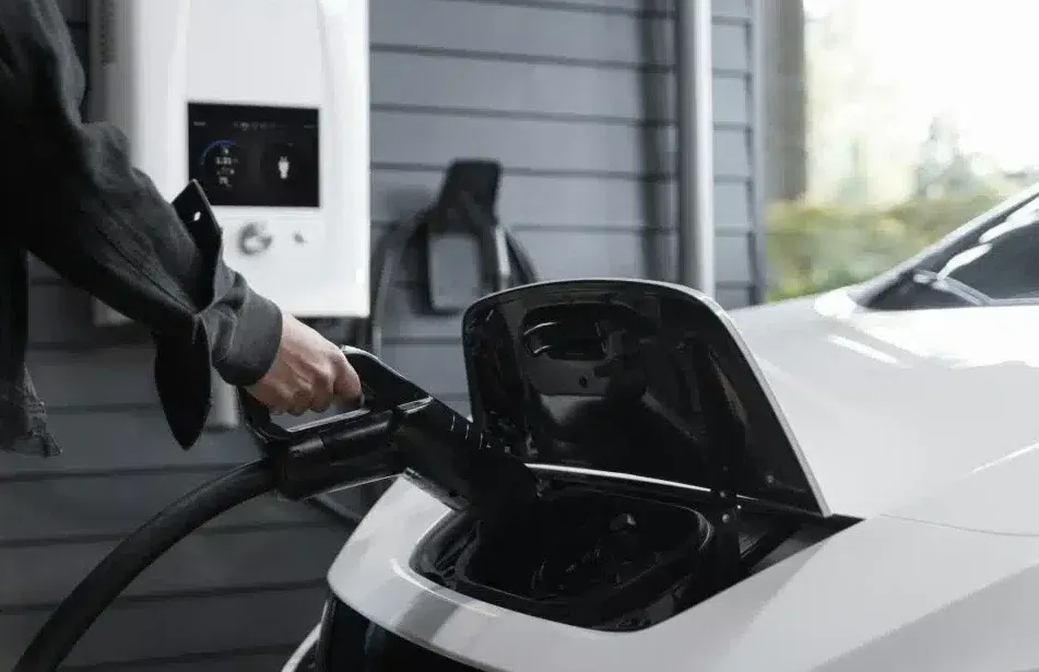 Understanding EV Charging Curves: A Comprehensive Guide | LiCB Charge