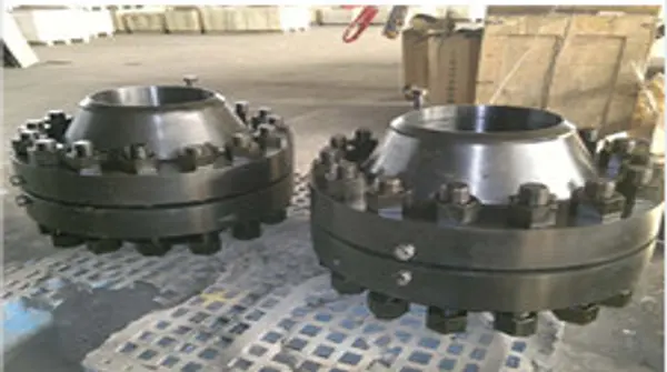 The Calculation of the Flange Under the Internal Pressure and External ...