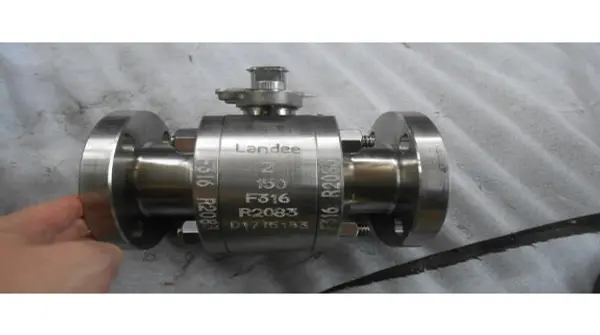 API 6D Ball Valve, Stainless Steel F316, 2 Inches, CL150 LB | Landee