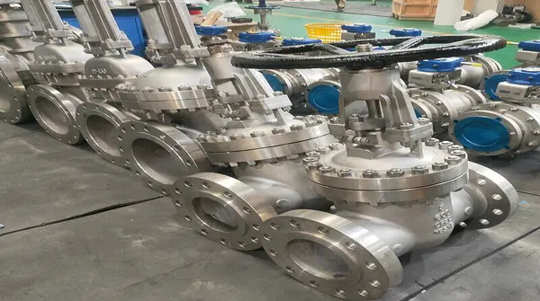 API 600 Gate Valve, 8 IN, 600 LB, ASTM A351 CF8C, RF Flanged | Landee