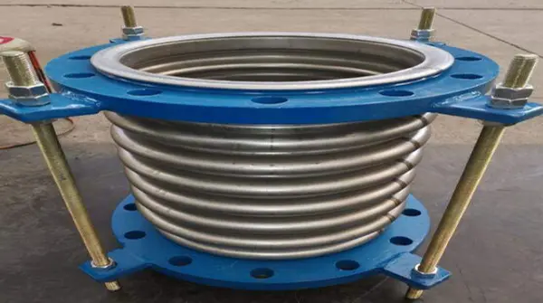 4 Inch Expansion Joint, Chrome-nickel Steel, 150 LB, RF | Landee