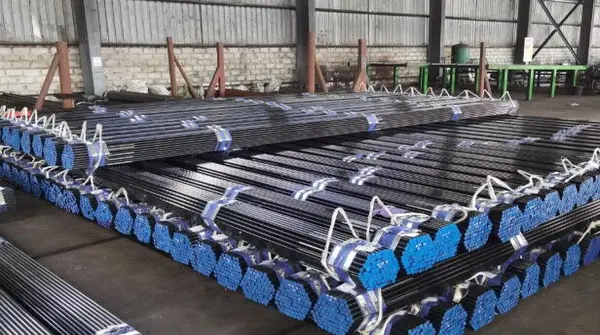 OCTG Steel Pipes: Solutions for Oil and Gas Extraction | Landee