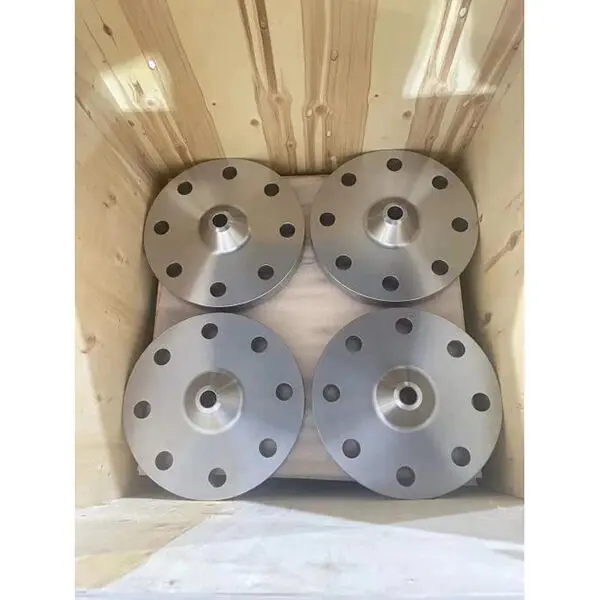 Customized Raised Face Flange, ASTM A182 F22 Class 3, 4 Inch - Landee