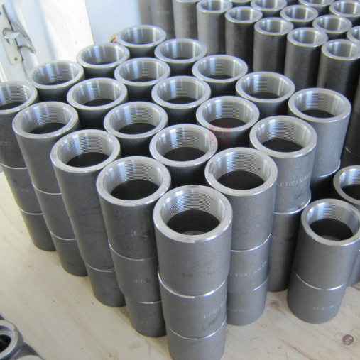 ASME B16.11 Half Coupling, 3000 LB, ASTM A105, 1-1/2 Inch - Landee