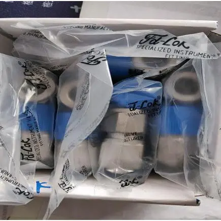 SS 304L Hex Coupling, BS 3799, 1/2 * 3/4 IN, 6000 PSI, FNPT - Landee